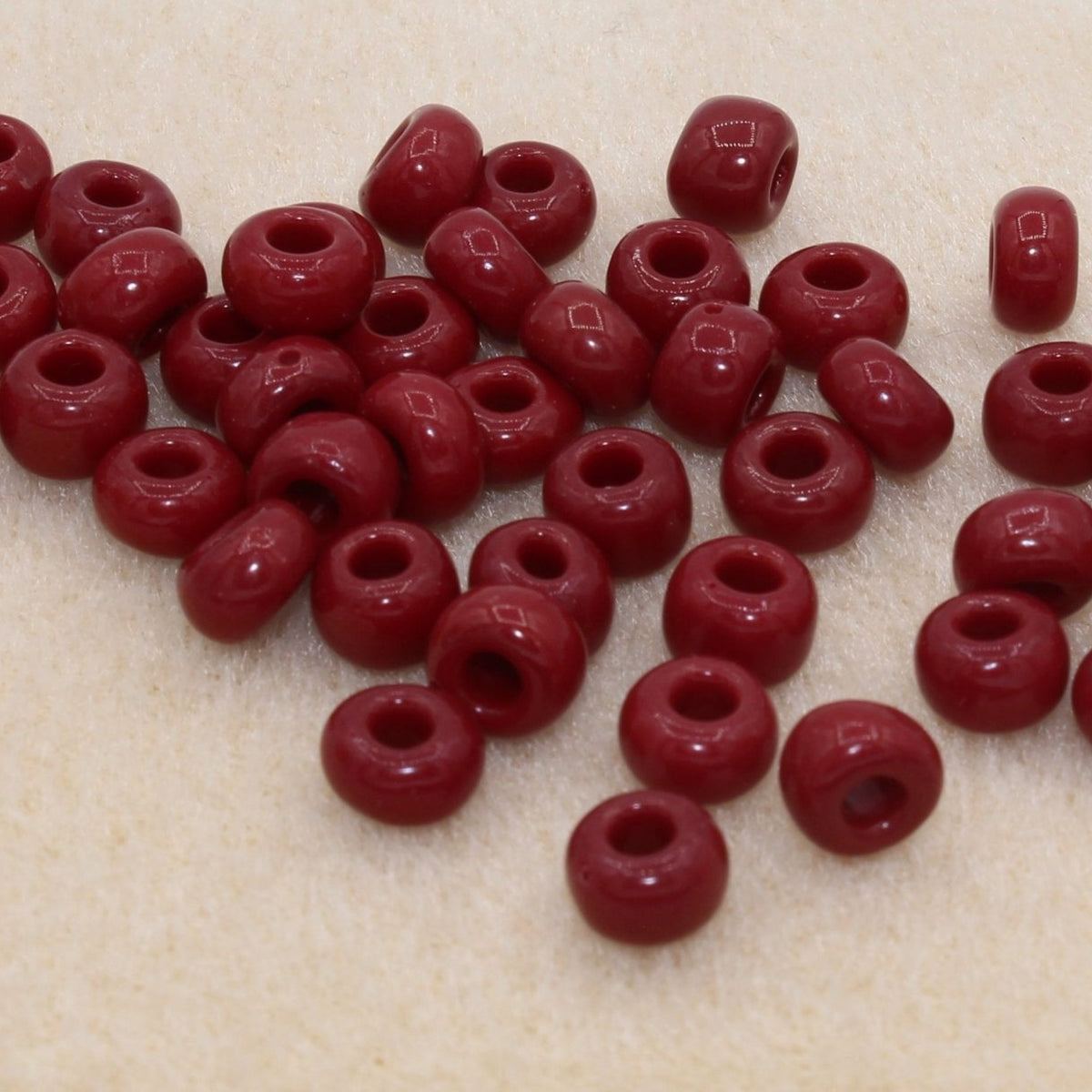 Maroon Crow Bead - 98 - Mini – Out West Beads